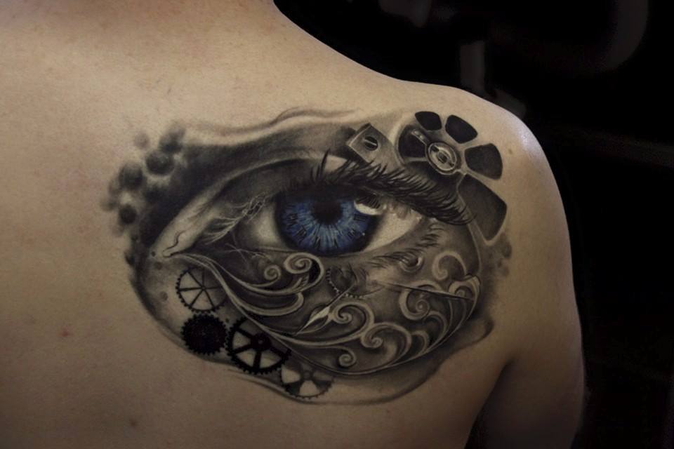 Bacanu Bogdan : surréalisme en noir et gris - Cantal Ink